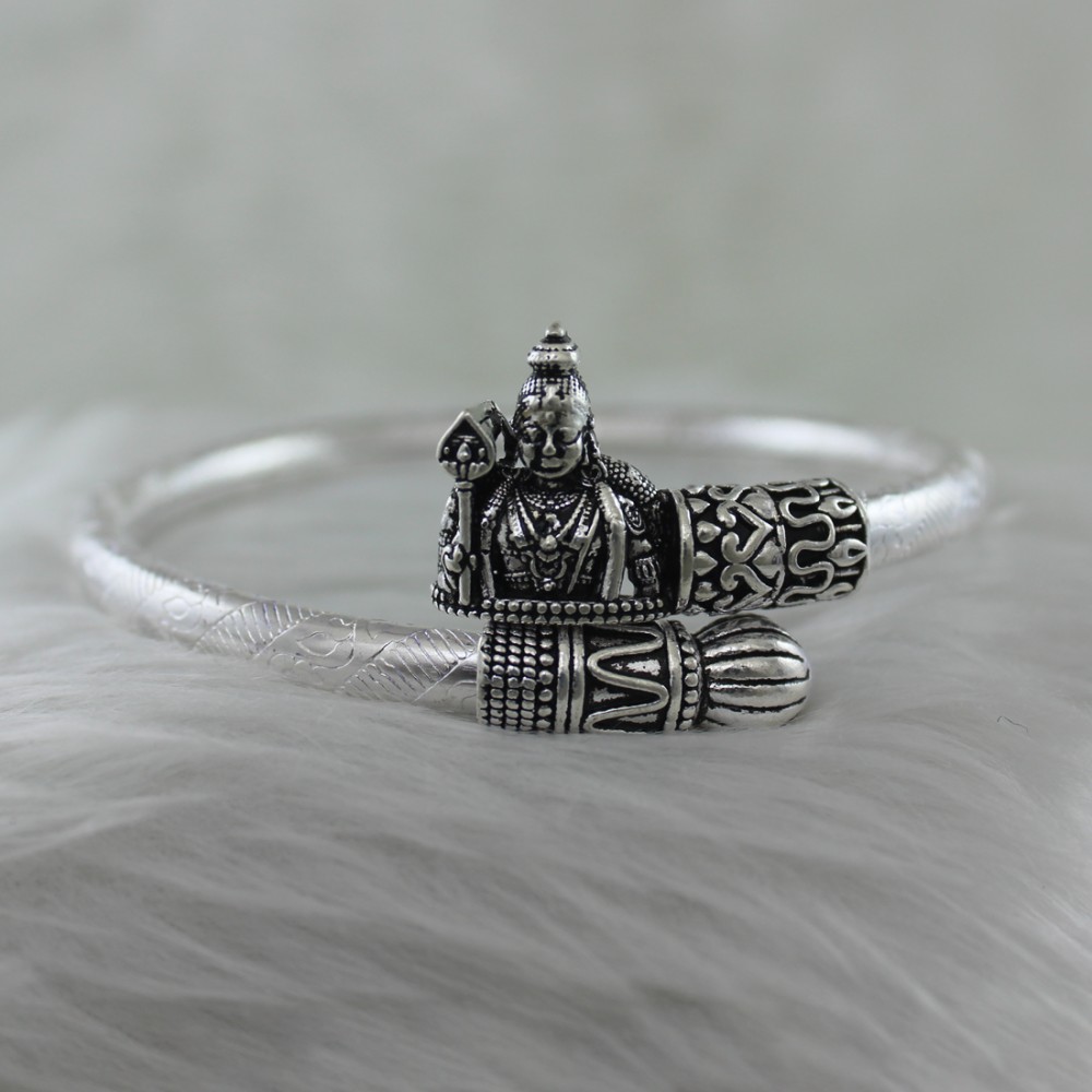 Silver Plated Murugan Kappu Kada Bracelet Available on Nakabh.com